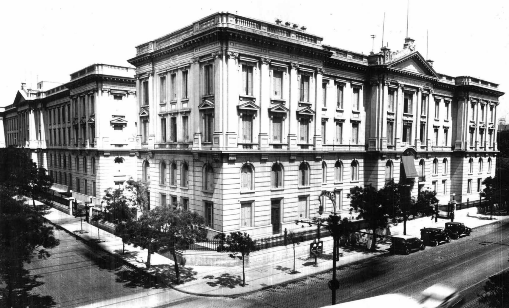 Hospital Bernardino Rivadavia: El más antiguo de la ciudad - Historia Hoy